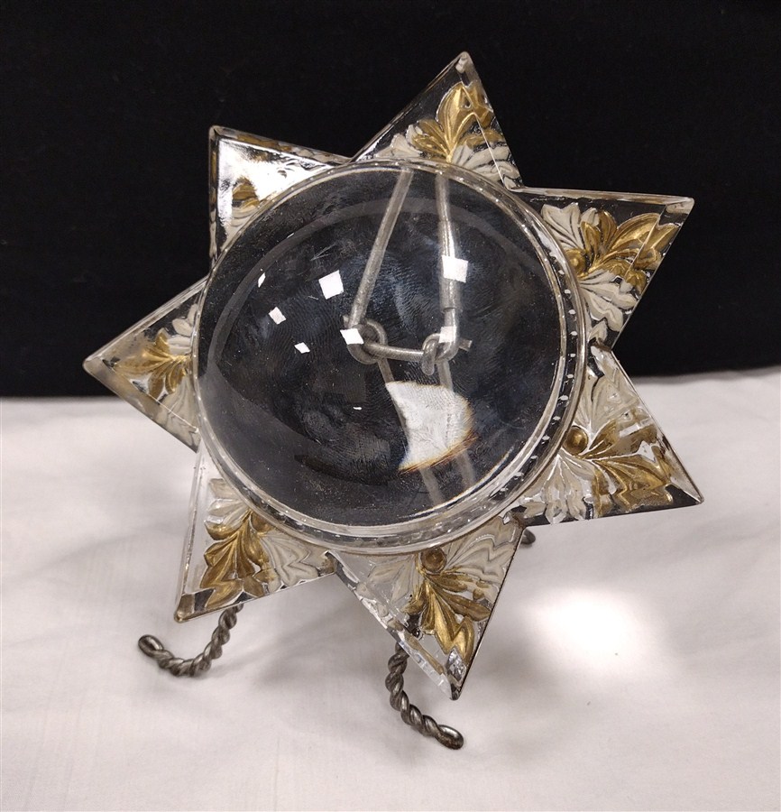 ANTIQUE GOOFUS GLASS 7 POINT STAR MAGNIFIER PAPERWEIGHT WITH STAND