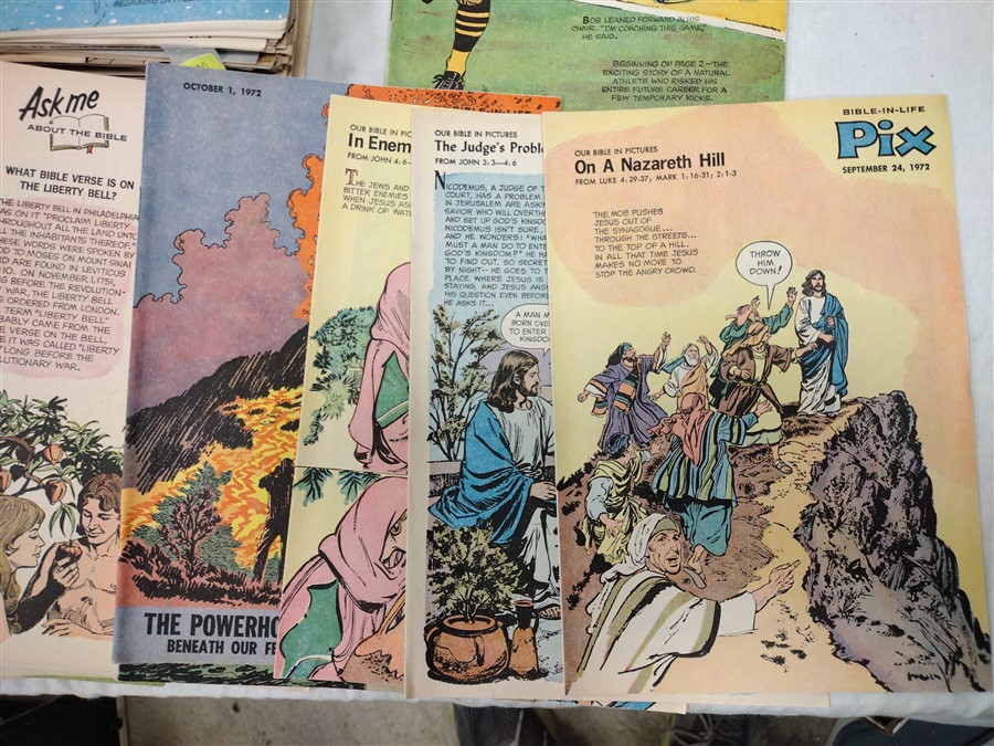 1970s PIX SUNDAY SCHOOL COMICS